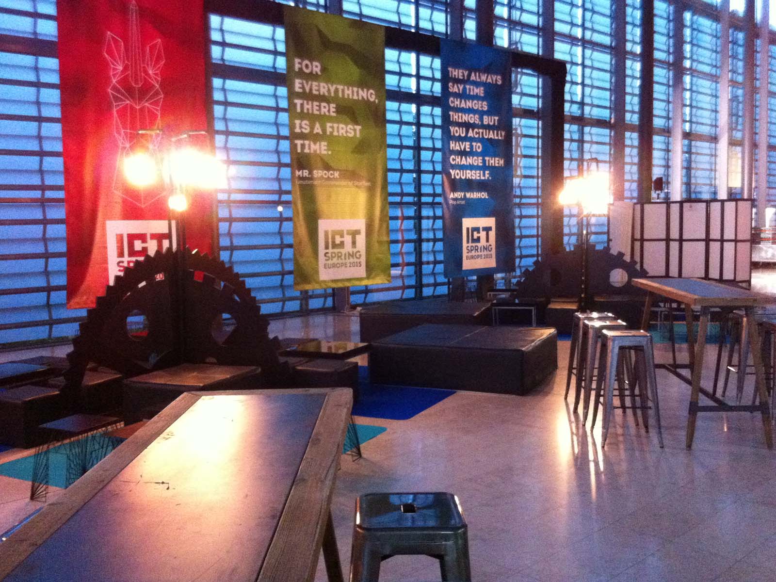 SALON ICT STRING - ABC Décoration